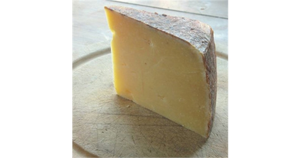 Lincolnshire Double Barrel Cheese. Farm Direct